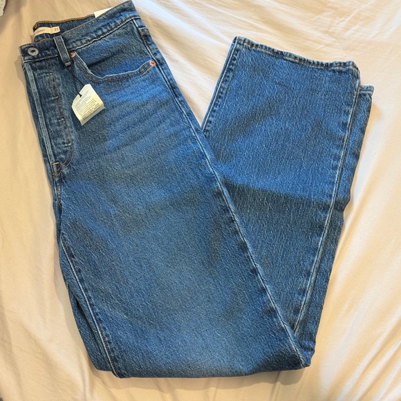 Levi's | Jeans | Classic Levi Blue Denim Womens Jeans | Poshmark